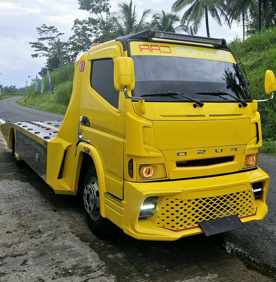 Towing Hydraulic Full Spek MGM – Karoseri Towing Profesional | MGM Karoseri